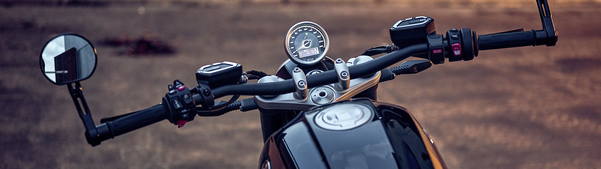 Individualisation | R 12 | BMW Motorrad UK