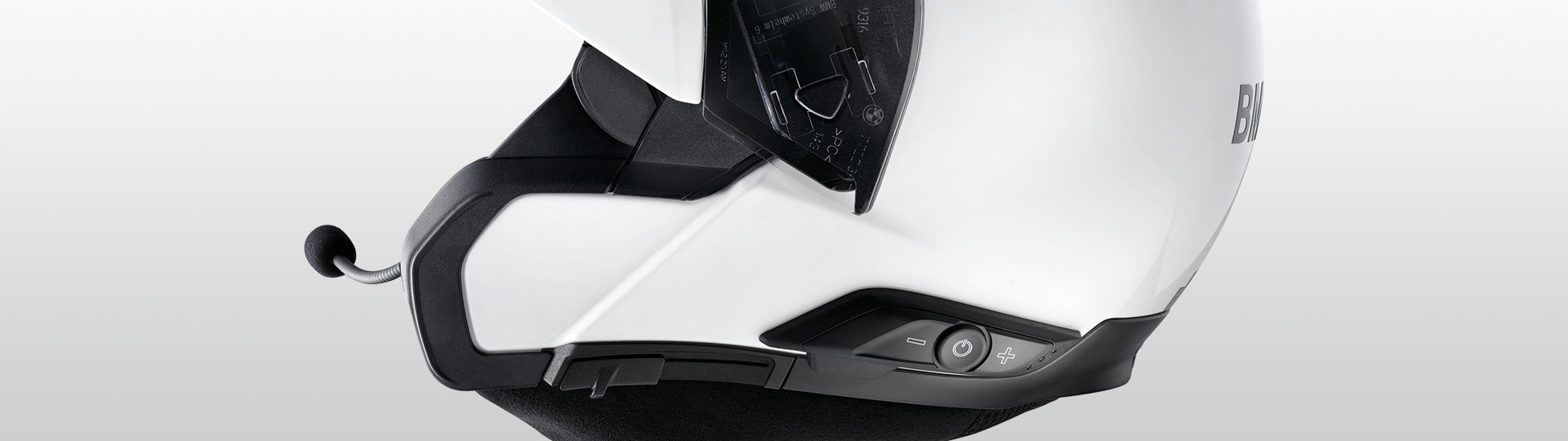 On-board communication system | BMW Motorrad UK